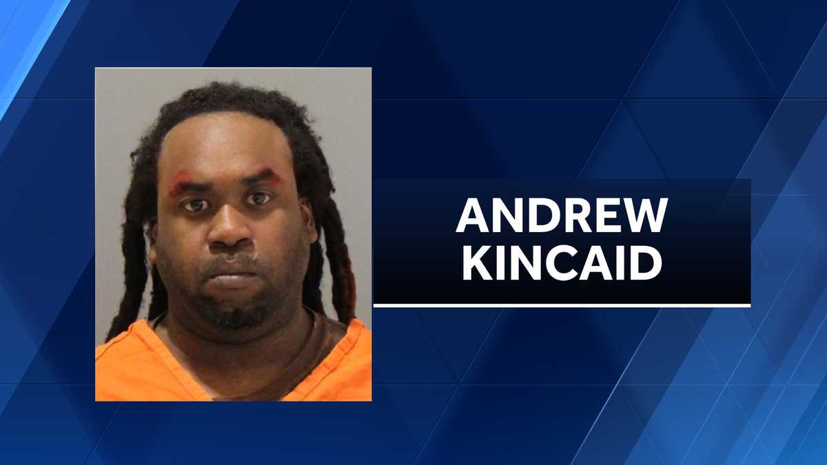 Omaha man charged armed bank robbery accepts plea deal