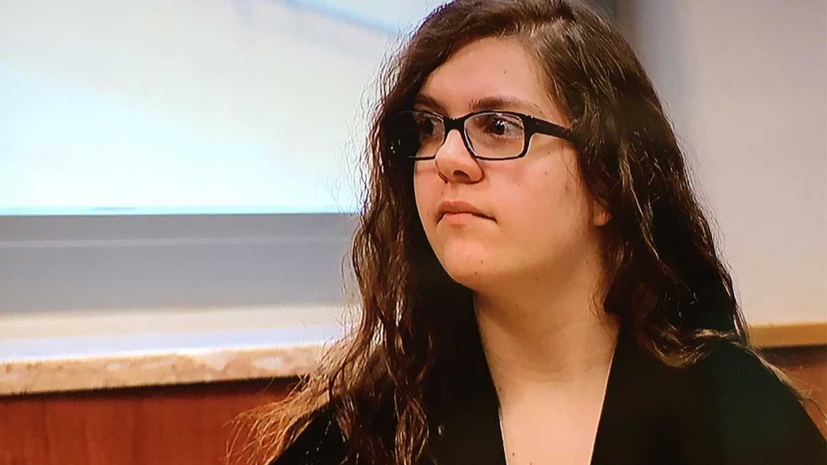 Jurors selected for first Slender Man trial