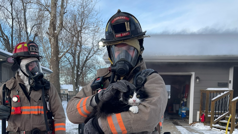 Ankeny house fire: 2 cats rescued from Dec. 15, 2025 fire