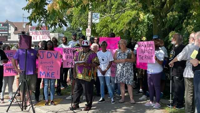 Anti-Trump Campaign protesters gather outside JD Vance's Milwaukee ...