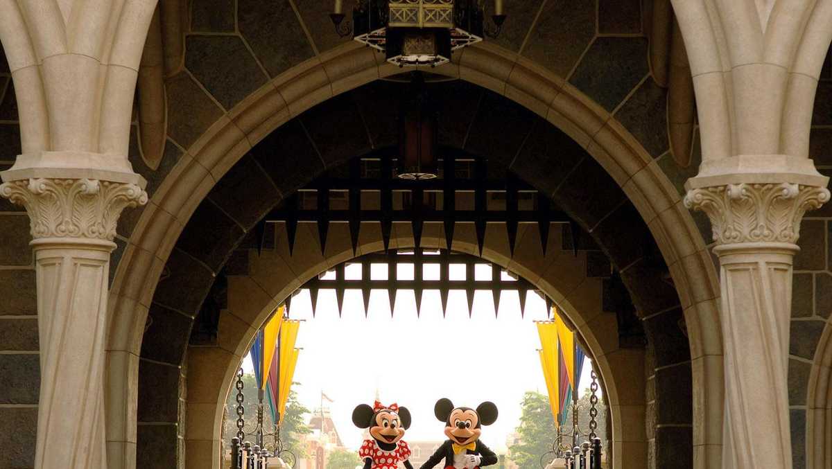 Disneyland closing again in Hong Kong after another outbreak