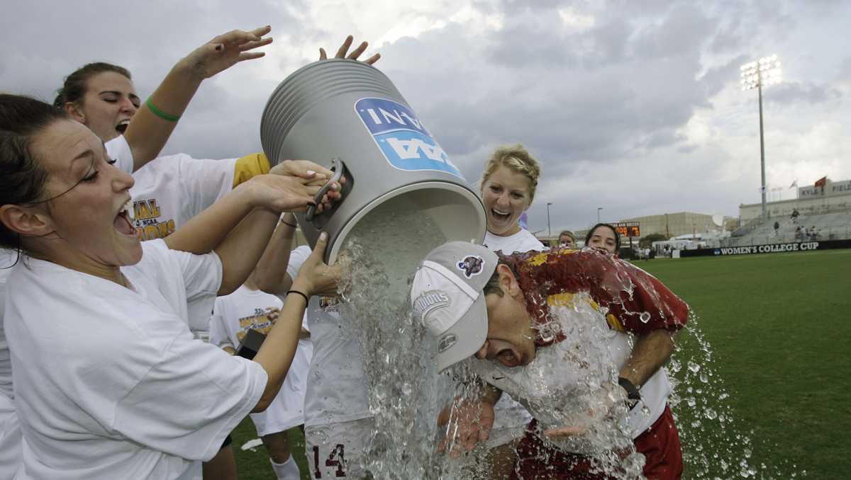 Ex-USC soccer coach to plead guilty in college bribery case