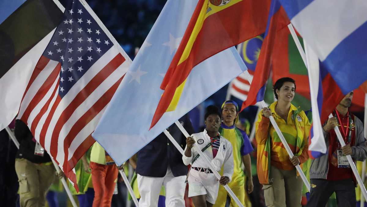 Photos: 2016 Summer Olympics closing ceremony