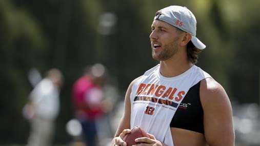 PHOTOS: Just a gallery of Tyler Eifert's mullet