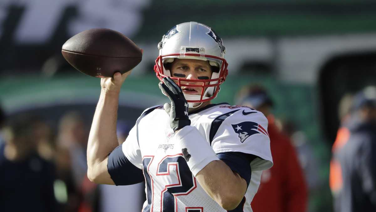 Tom Brady sets NFL record as Patriots pull away from Jets
