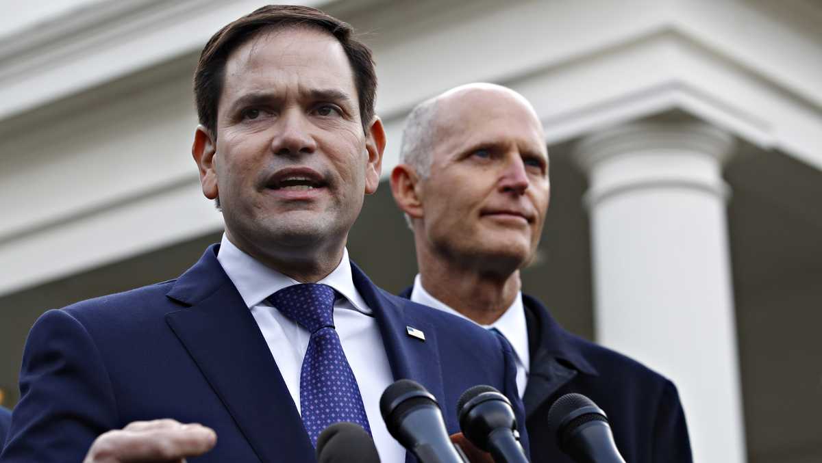 Florida senators co-sponsor bill to set term limits on Congress