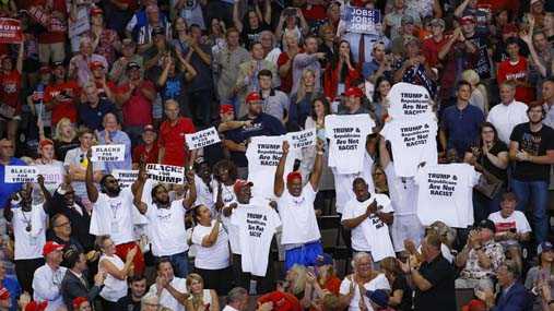 Photos from inside and outside of Donald Trump's Cincinnati rally
