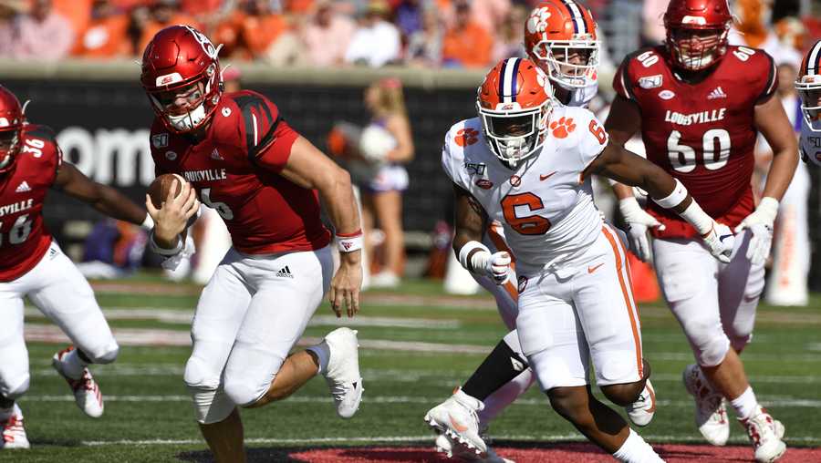 Louisville Cardinals lose to Clemson 45-10
