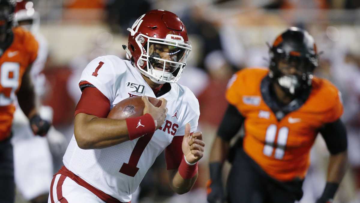 OU wins its 5th straight Bedlam football game, beating Oklahoma State 34-16