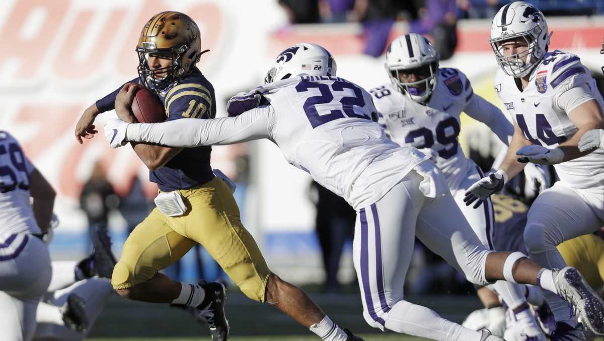 Trick play, FG lift No. 21 Navy over Kansas State 20-17