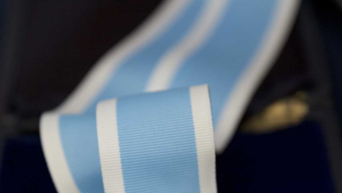 2 Minute Drill: Why we'll never forget the 1980 hockey gold medal