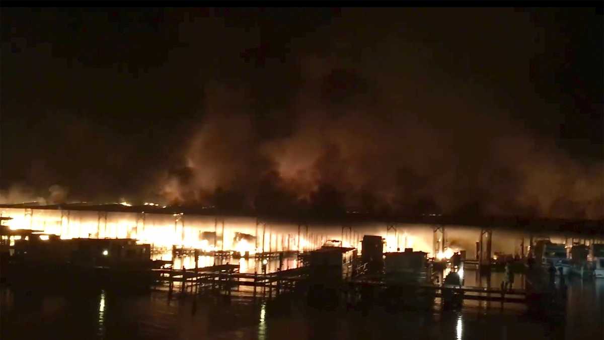 Fire chief confirms at least 8 fatalities in Alabama dock fire
