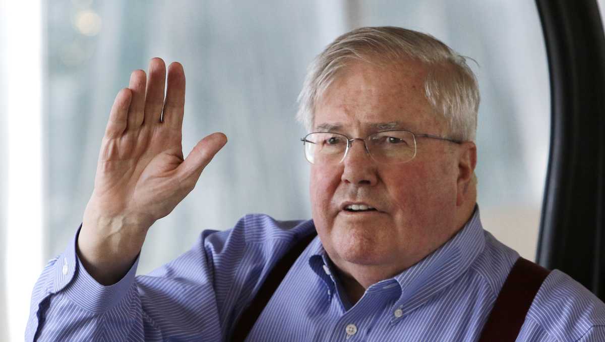 David Mugar, Boston philanthropist known for adding fireworks to July ...