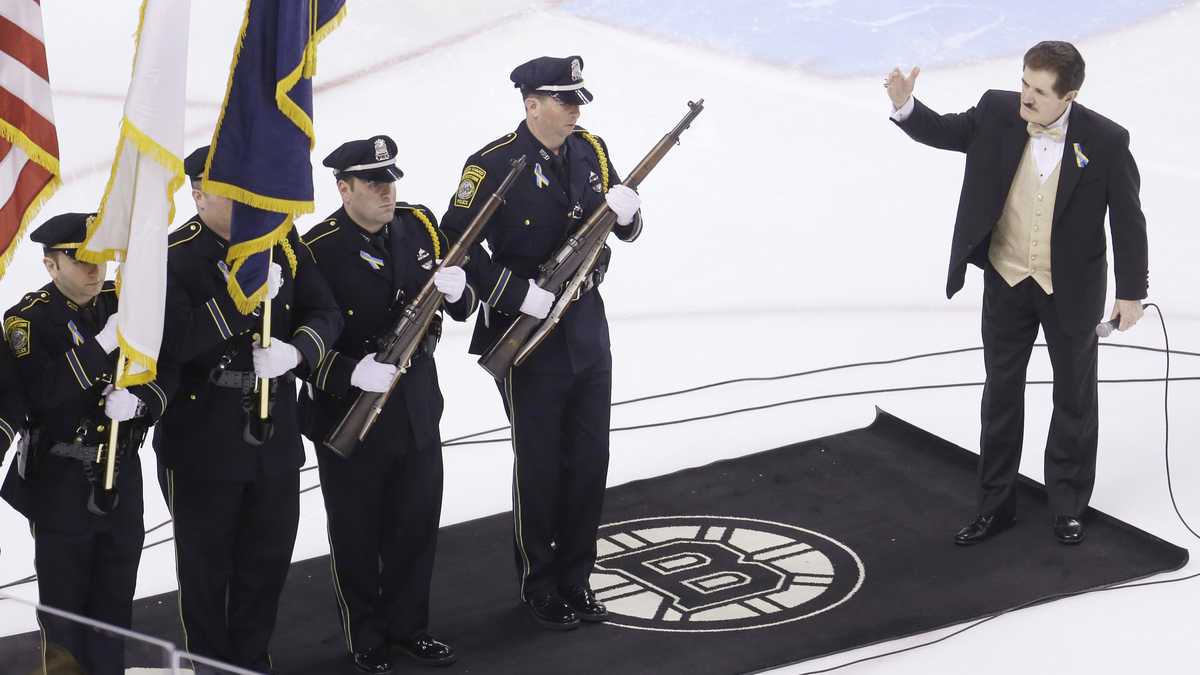 Boston Bruins longtime anthem singer Rene Rancourt to retire