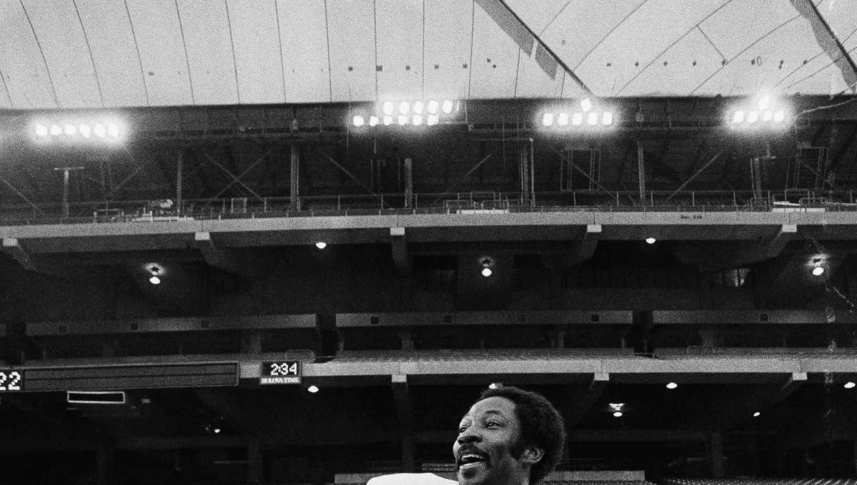 Former Bengals standout, Ken Riley, dies at 72