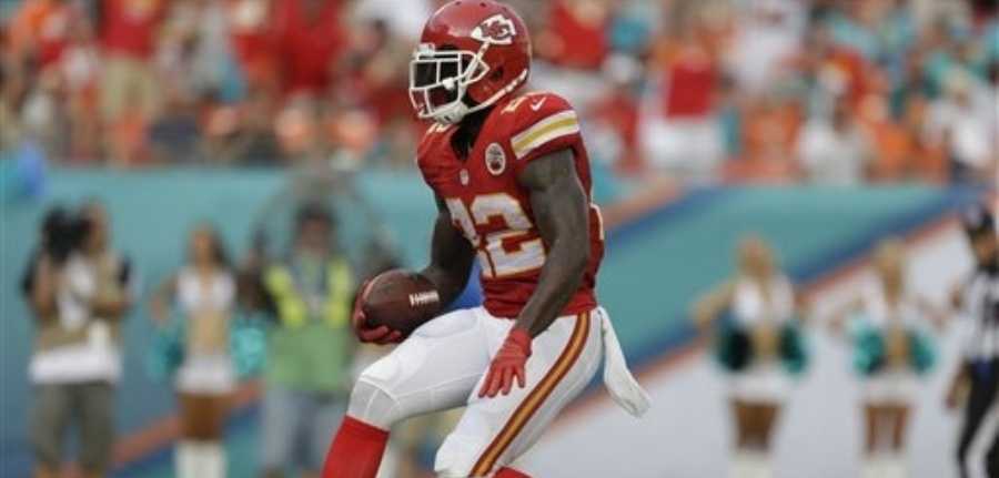 Man released; no charges filed in deadly shooting of former NFL player ...