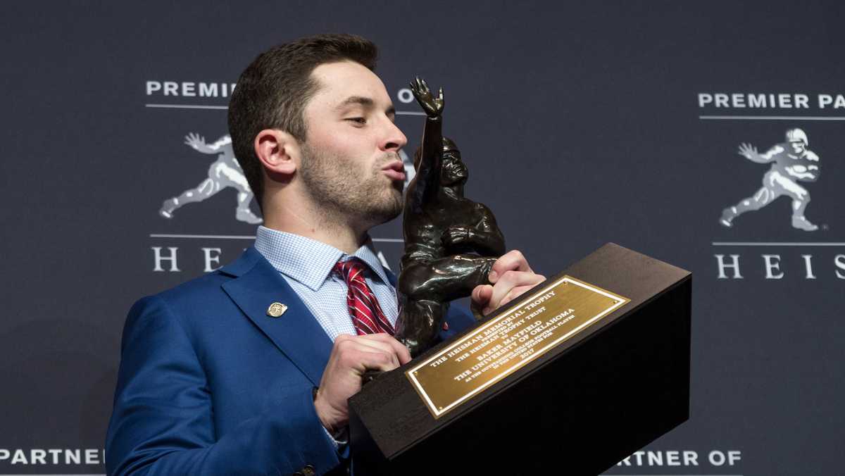 Oklahoma quarterback Baker Mayfield wins Heisman Trophy
