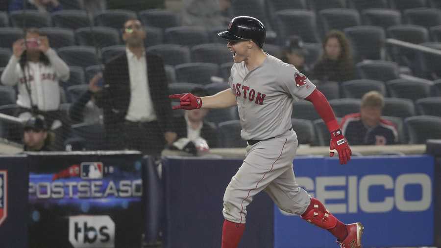 Holt, Red Sox take series lead with historic rout over Yankees