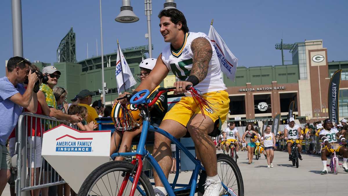 New England Patriots fullback Danny Vitale opting out of 2020 NFL season