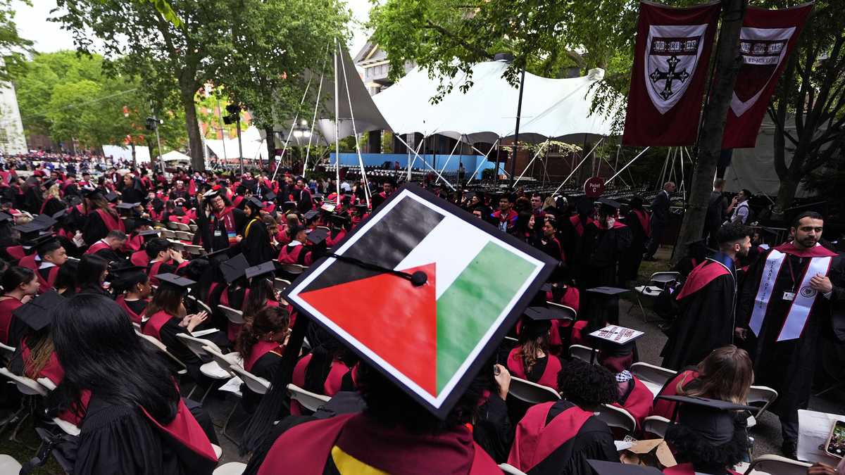 Harvard witholds degrees from protesters, others walk out of ceremony