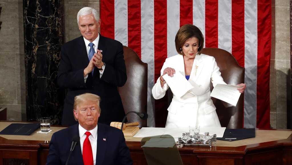 Watch: Nancy Pelosi apparently rips up President Trump's State of the ...