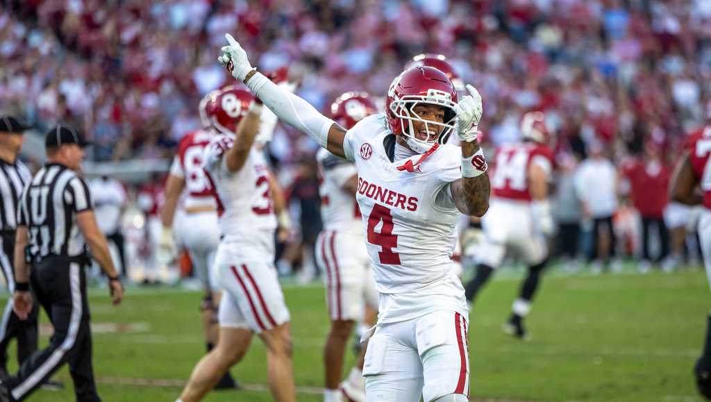 OU gets key fourth-down stop late to secure road win over Alabama