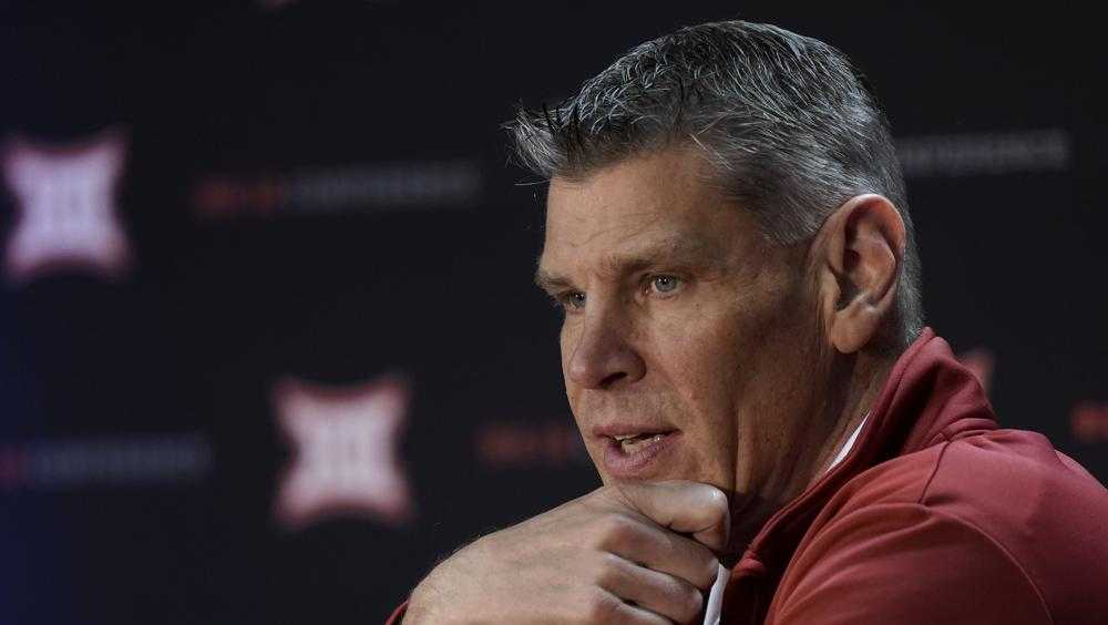Oklahoma looks to find footing with new coach Porter Moser