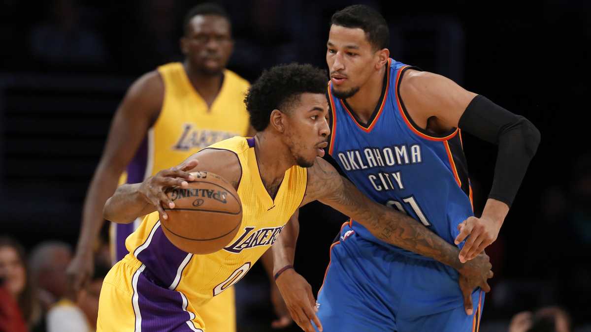 Young's late 3-pointer pushes Lakers past Thunder