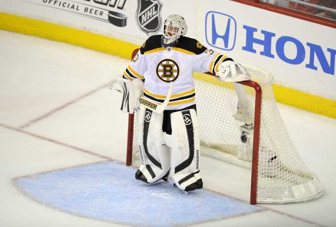 Former Bruins goaltender Tim Thomas to be inducted into US Hockey Hall ...