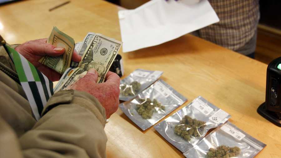Mass. marijuana industry reaches new high despite falling prices