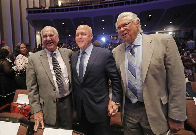 New Orleans Moon Landrieu dies