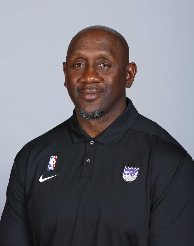 Bobby Jackson named head coach of Stockton Kings