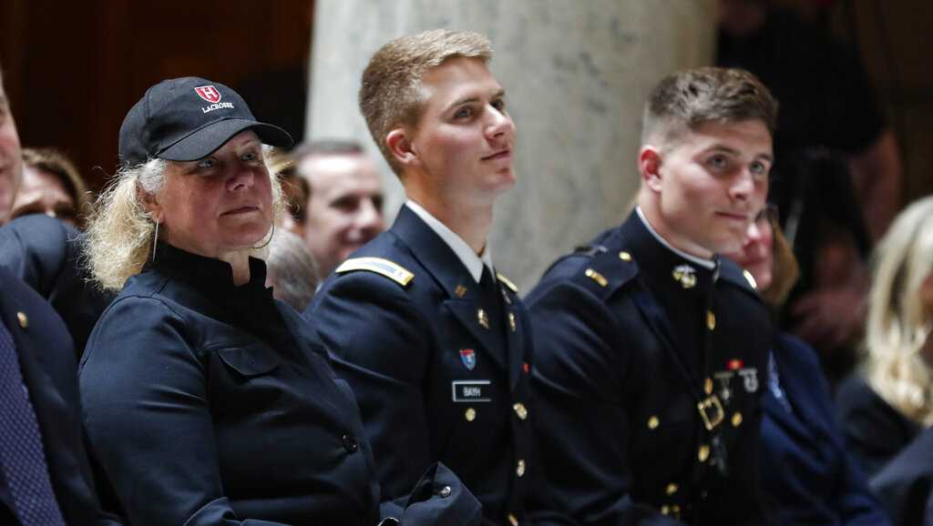 Former Indiana first lady Susan Bayh dies at 61 from cancer