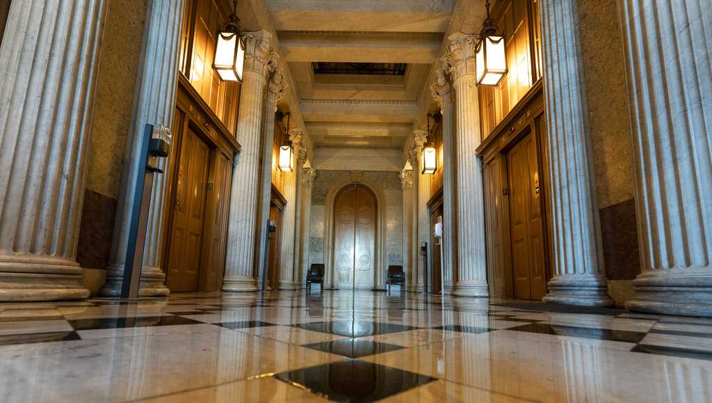 Capitol, symbol of democracy, off-limits on Independence Day