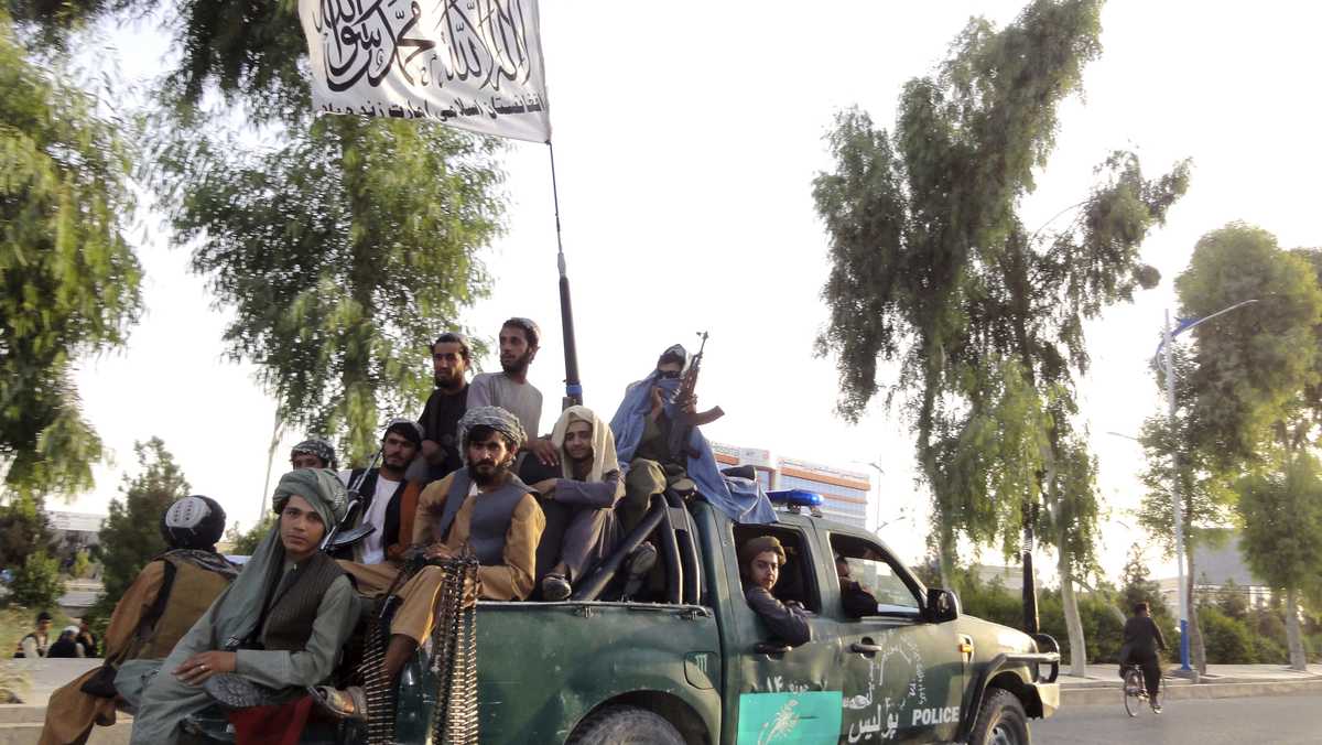 Afghanistan Updates Kabul Airport Plunges Into Chaos As Taliban