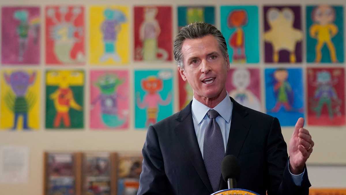 California is first state to mandate vaccines for schoolchildren
