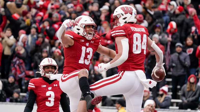 Badgers come up with big win over Northwestern