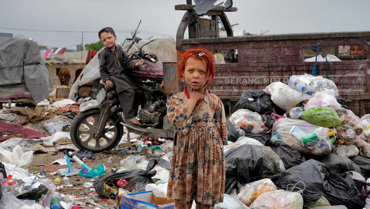 Gallery: As world marks Earth Day, trash still big problem