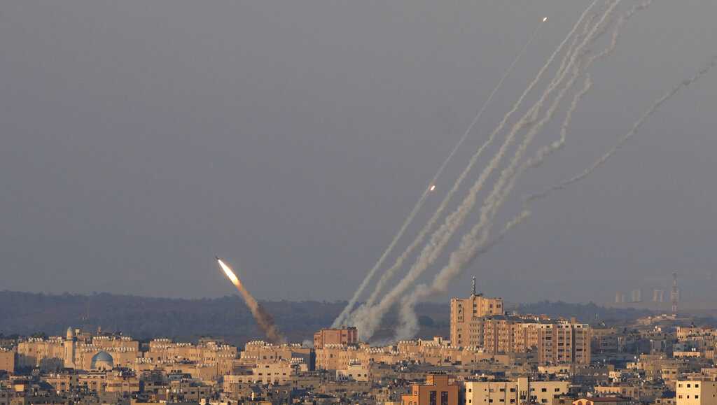 Cease-fire between Palestinians, Israel takes effect in Gaza