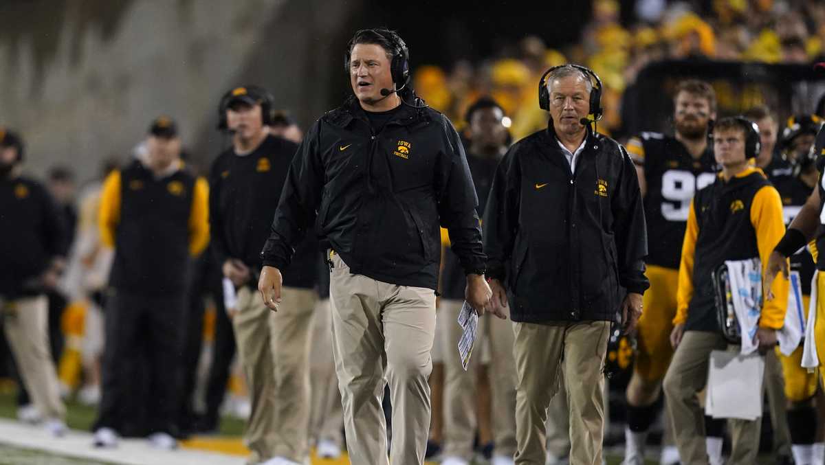 No changes to Iowa football staff