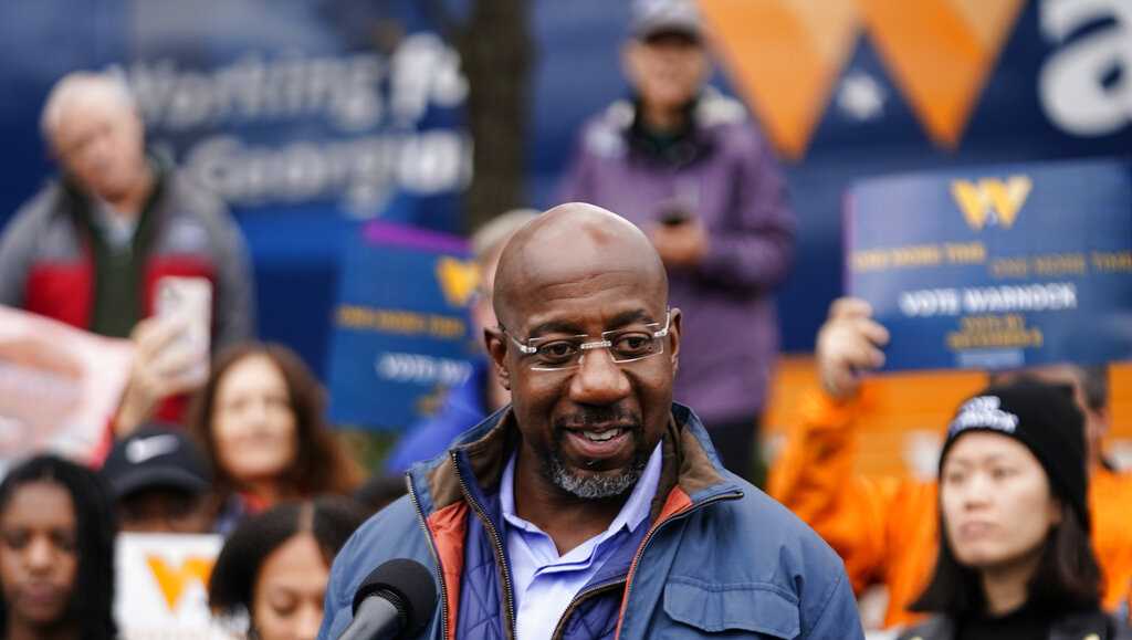 Democratic Sen. Warnock wins Georgia runoff against Walker