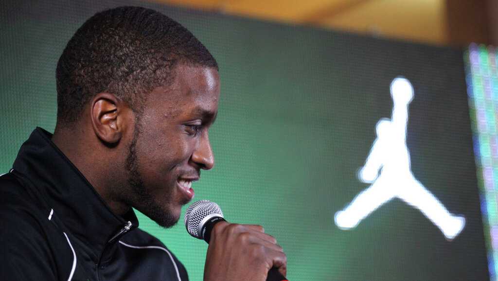 Former NBA star to host unique bowling tournament in Norwood