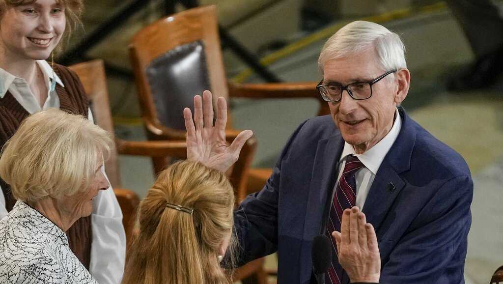 Tony Evers sworn into office for second term as Wisconsin governor