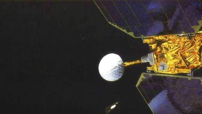 Old satellite falling from sky this weekend poses low threat, NASA says