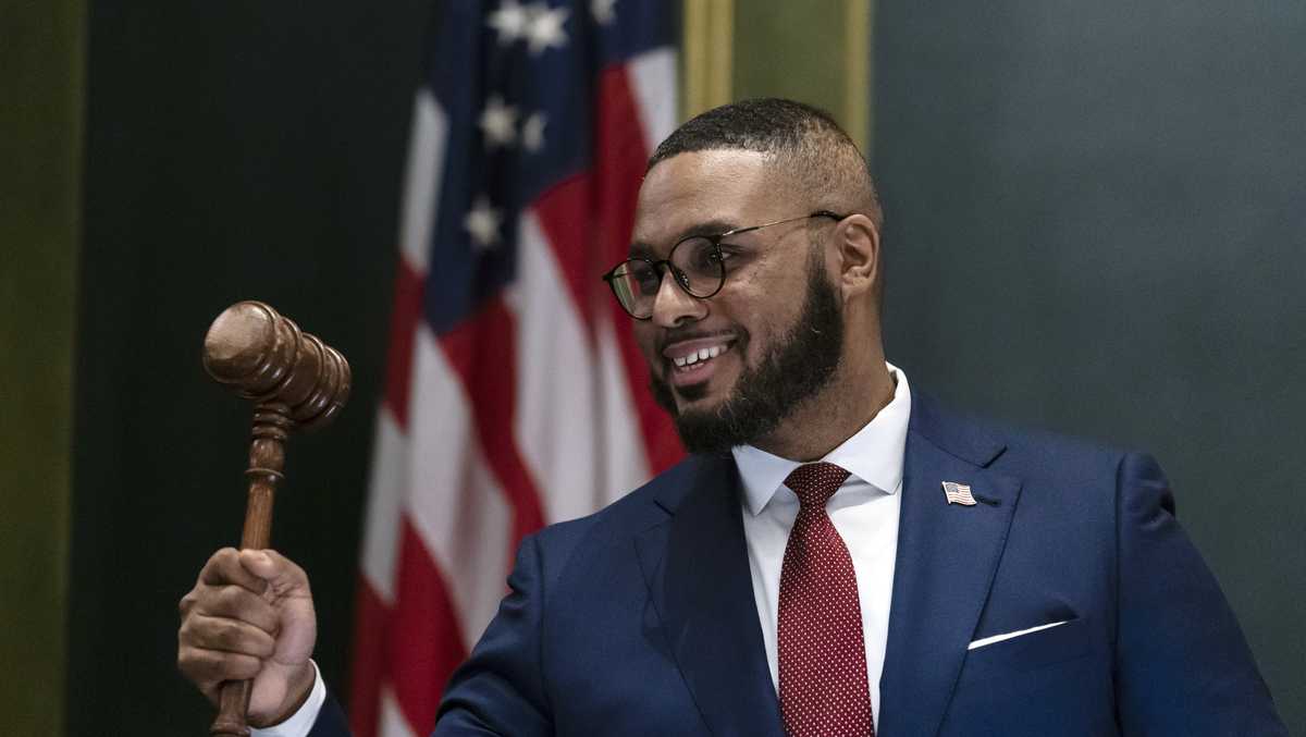 Austin Davis sworn in as Pennsylvania's first Black lieutenant governor