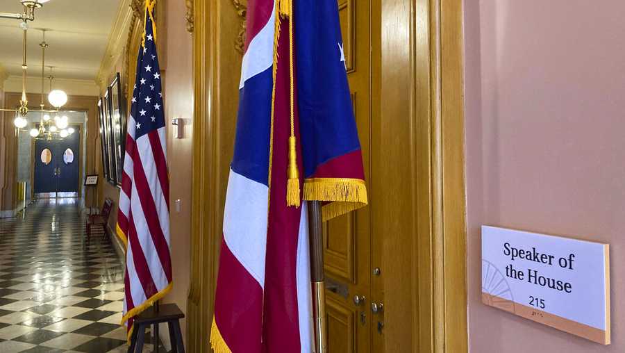 GOP's intraparty power battle roiling lawmaking in Ohio GOP's intraparty power battle roiling lawmaking in Ohio
