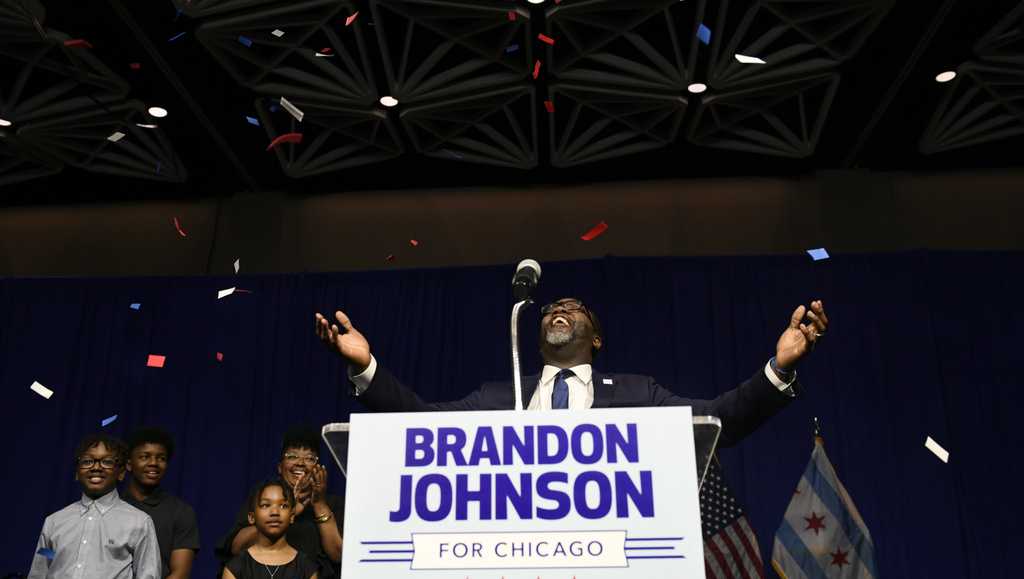Brandon Johnson elected Chicago mayor in victory for progressives