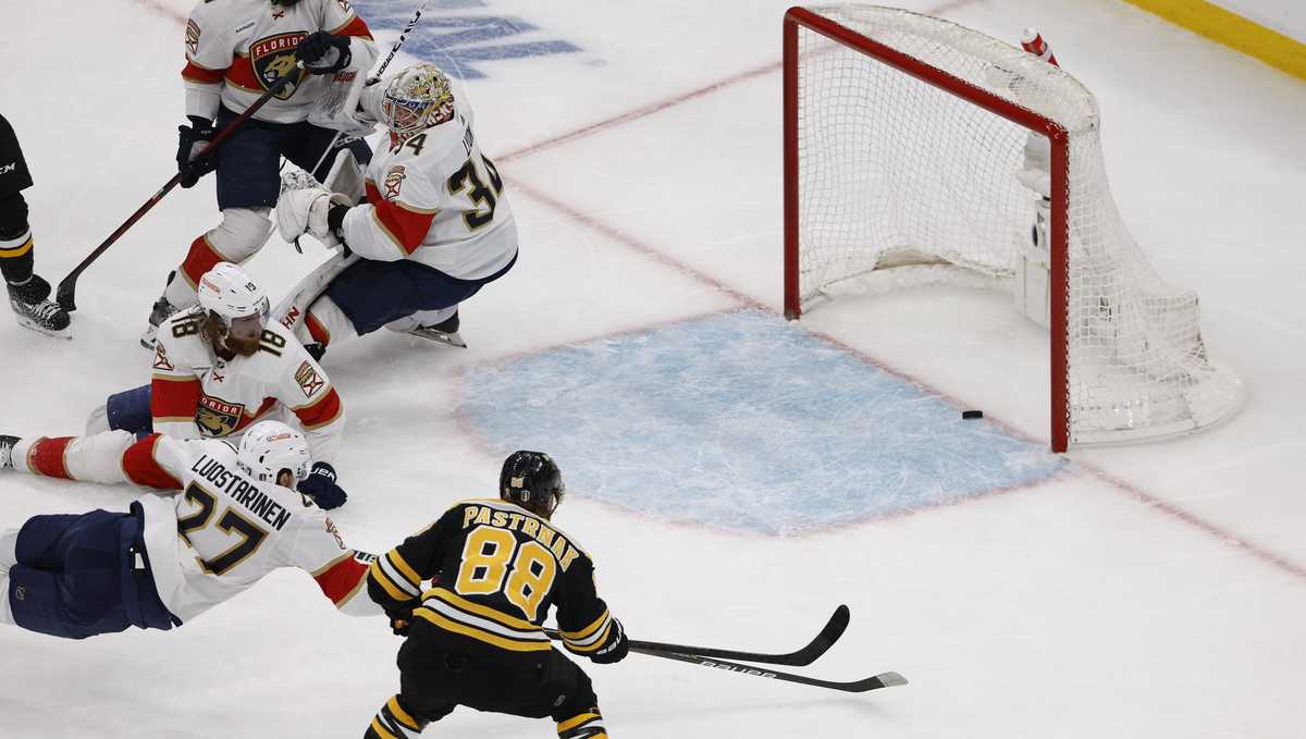 Marchand, NHL-best Bruins top Panthers 3-1 in Game 1