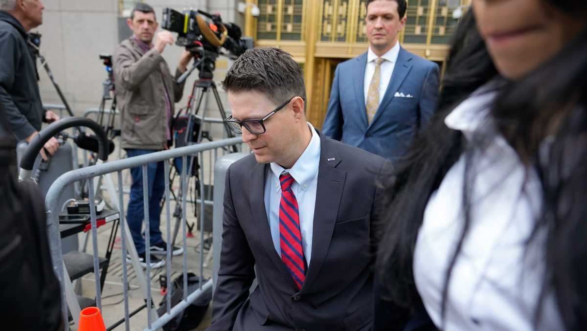 We Build The Wall founder sentenced for stealing from donors