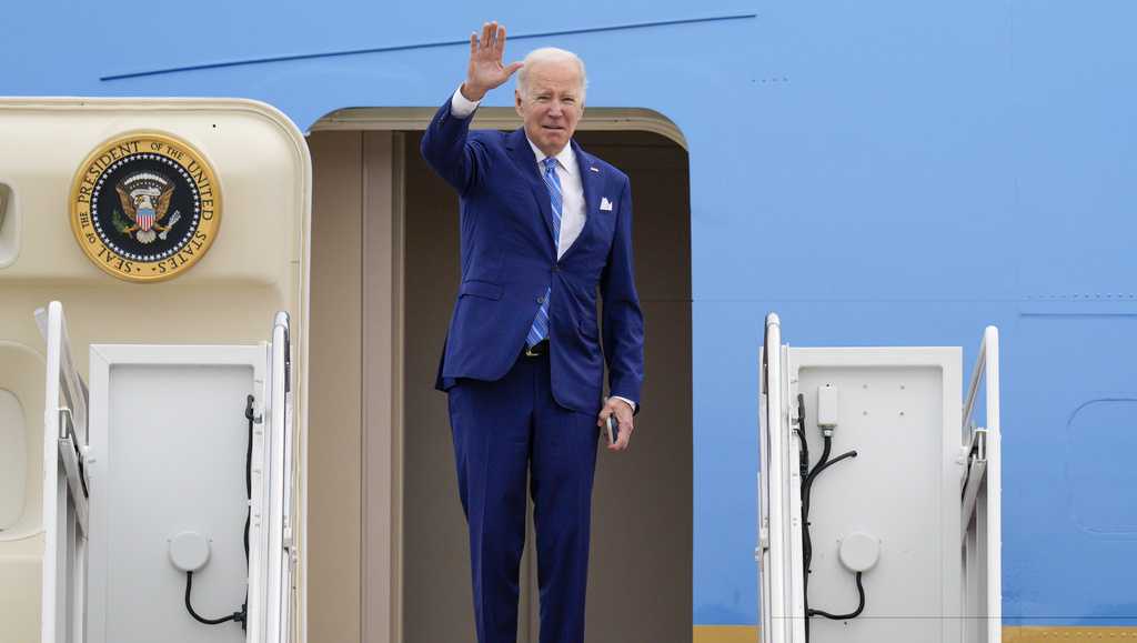 Air Force One doubles as a campaign jet for Biden's reelection run. Who ...